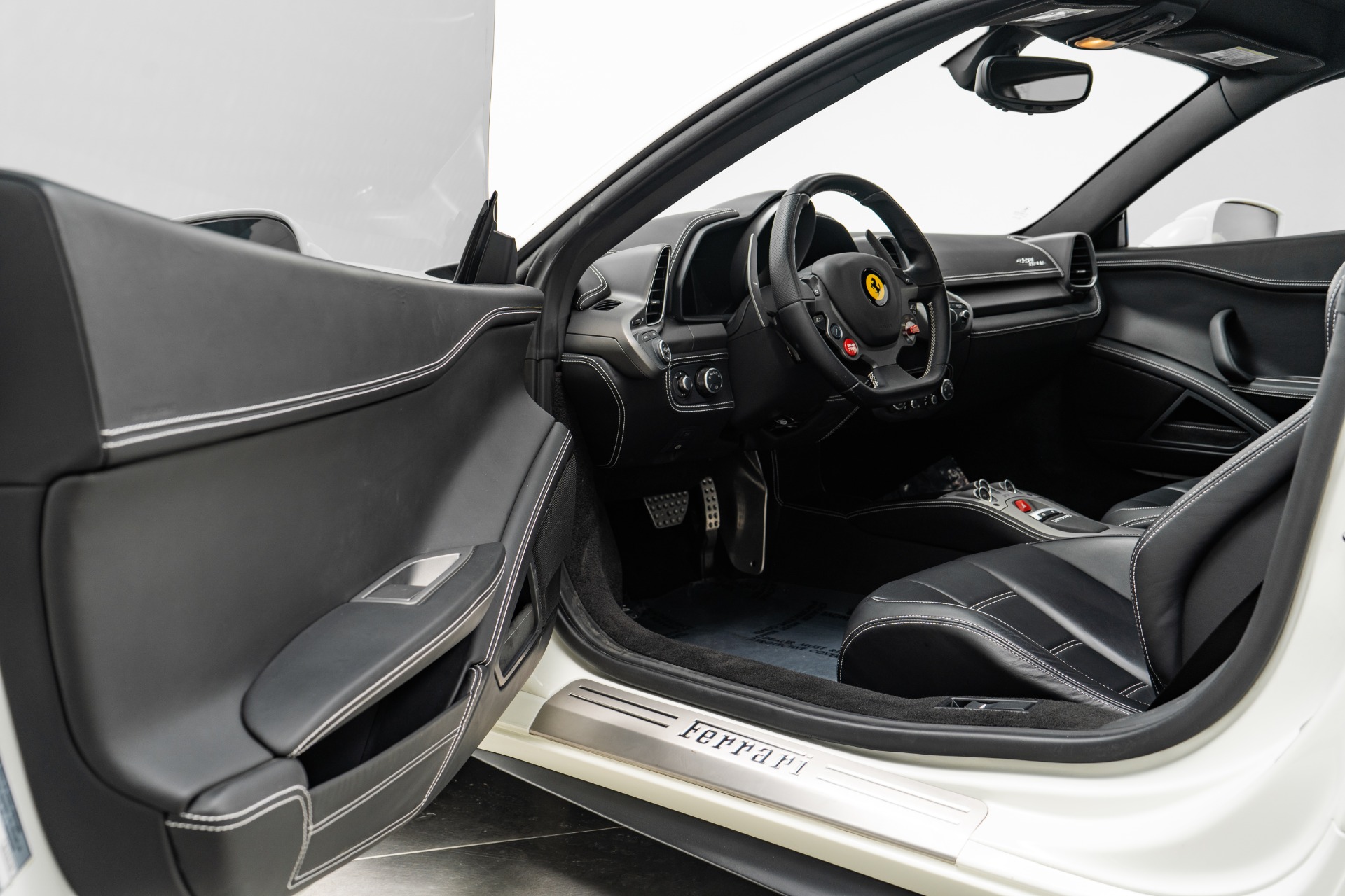 Black Ferrari 458 Interior