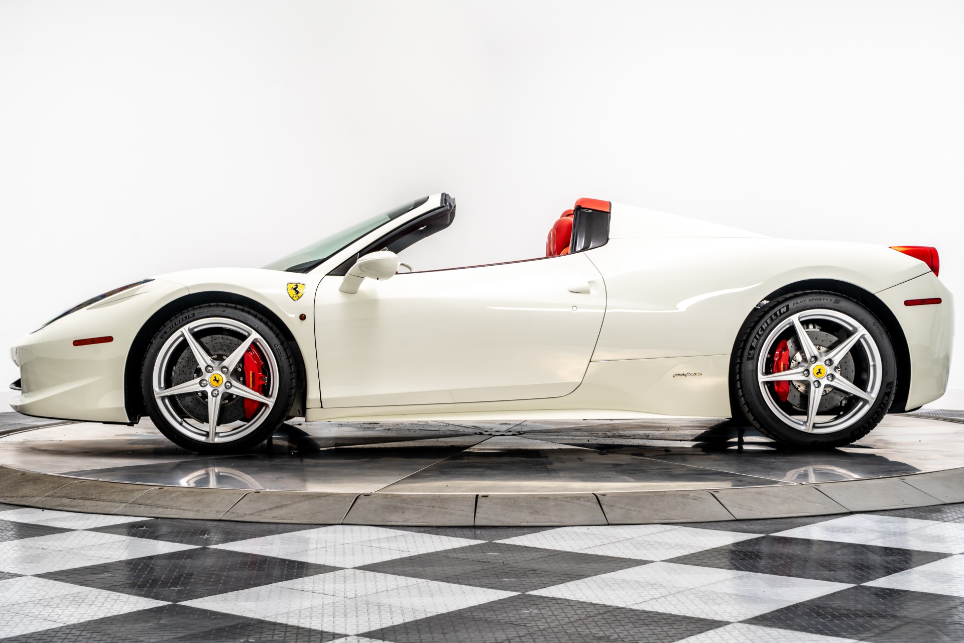 Ferrari 458 Italia Convertible