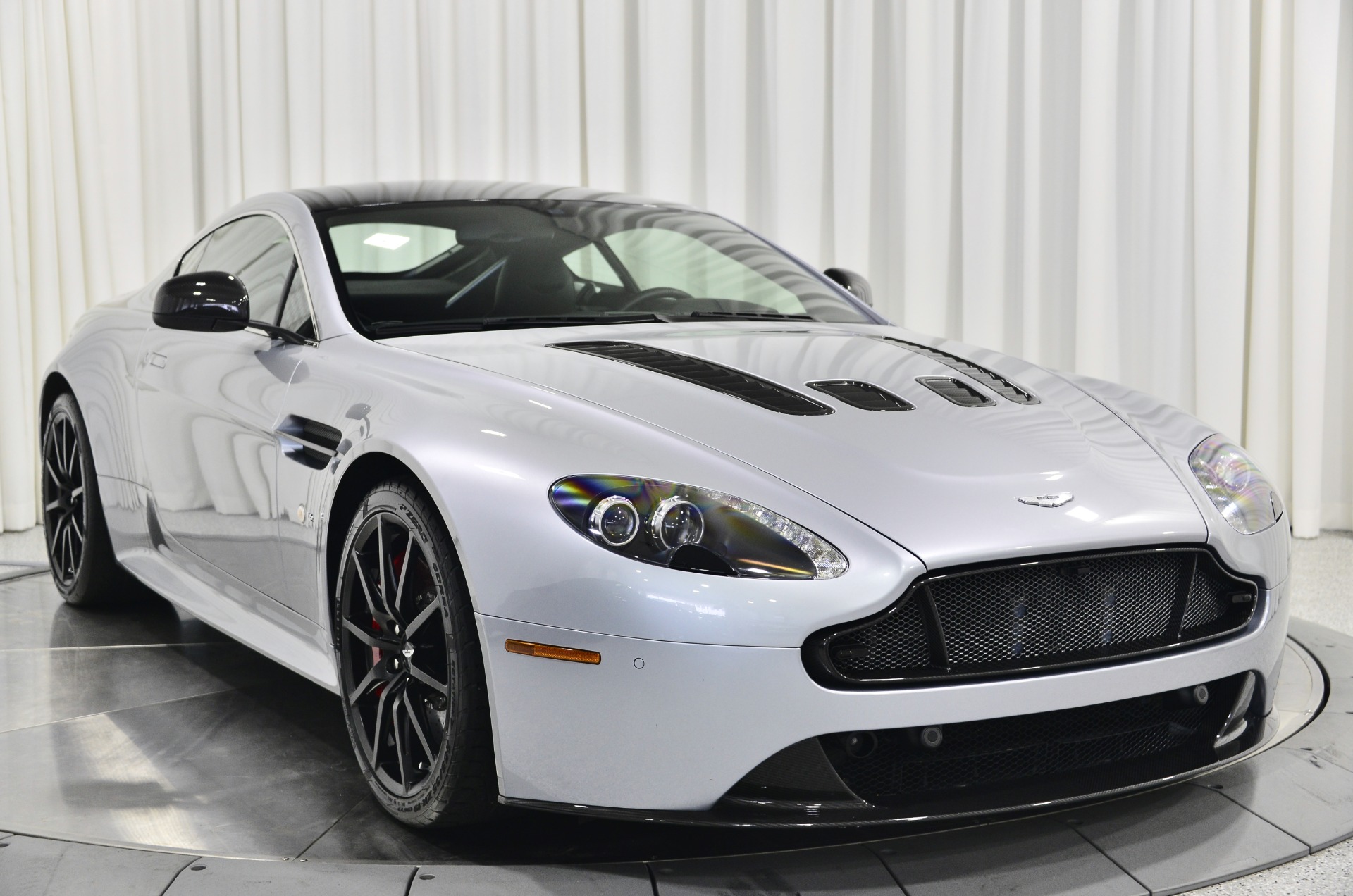 Used 2015 Aston Martin V12 Vantage S For Sale Sold Marshall Goldman Beverly Hills Stock BAMVV12