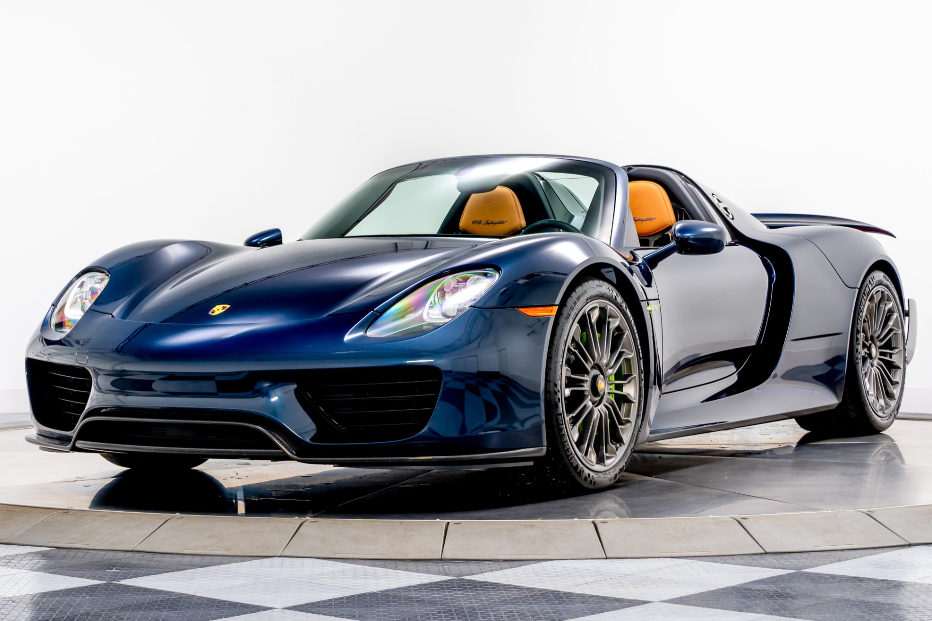 Blue Porsche 918