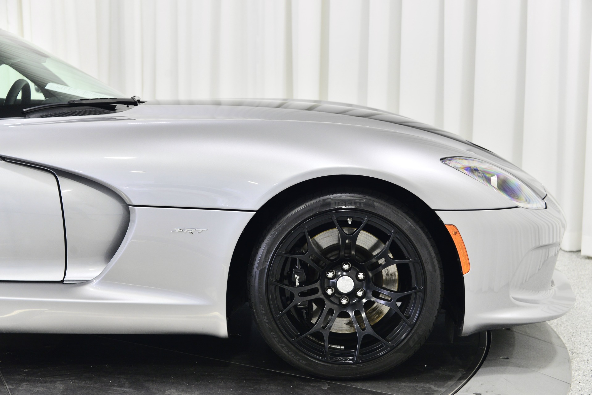 2022 Srt Viper Ta White