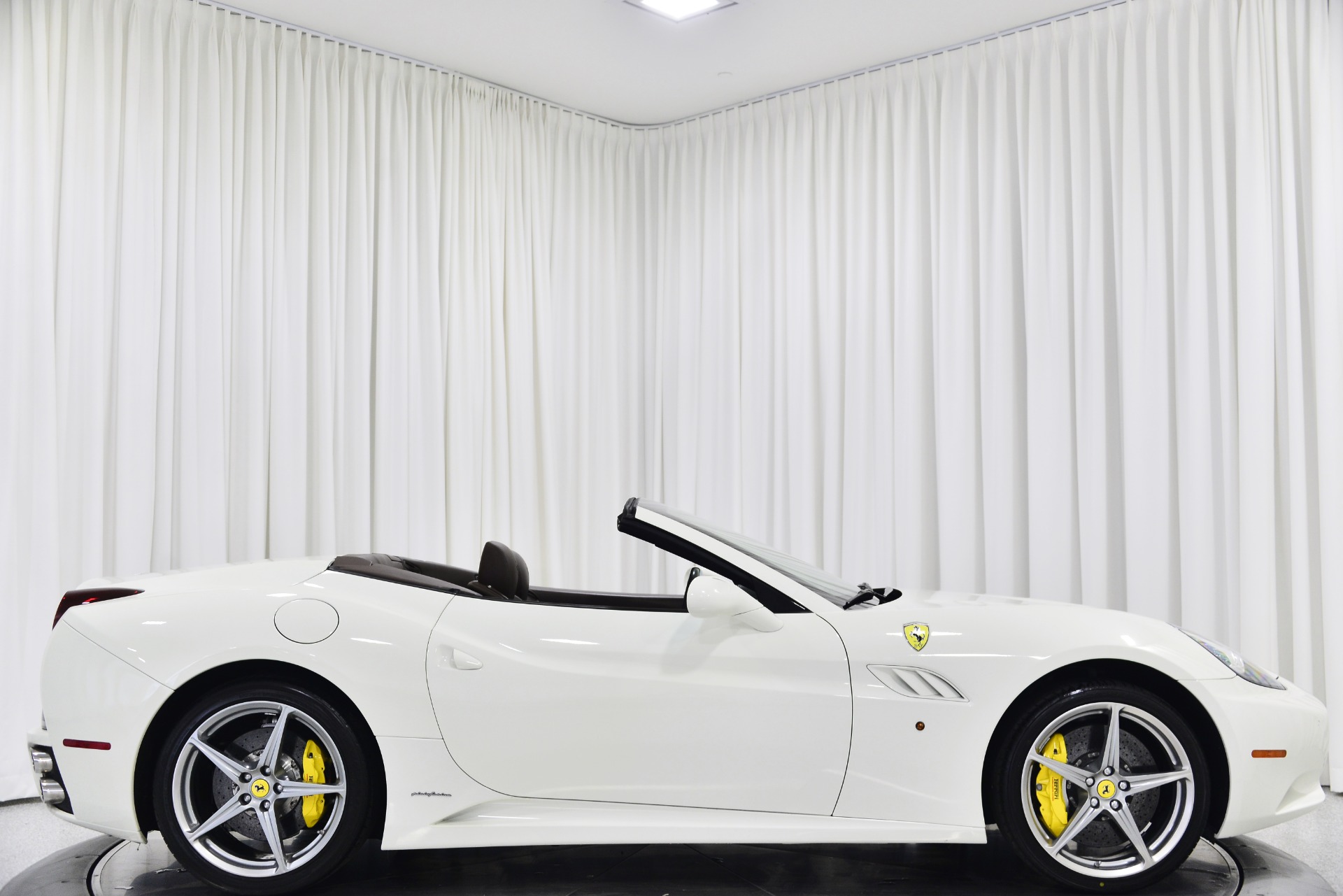 2010 Ferrari Convertible
