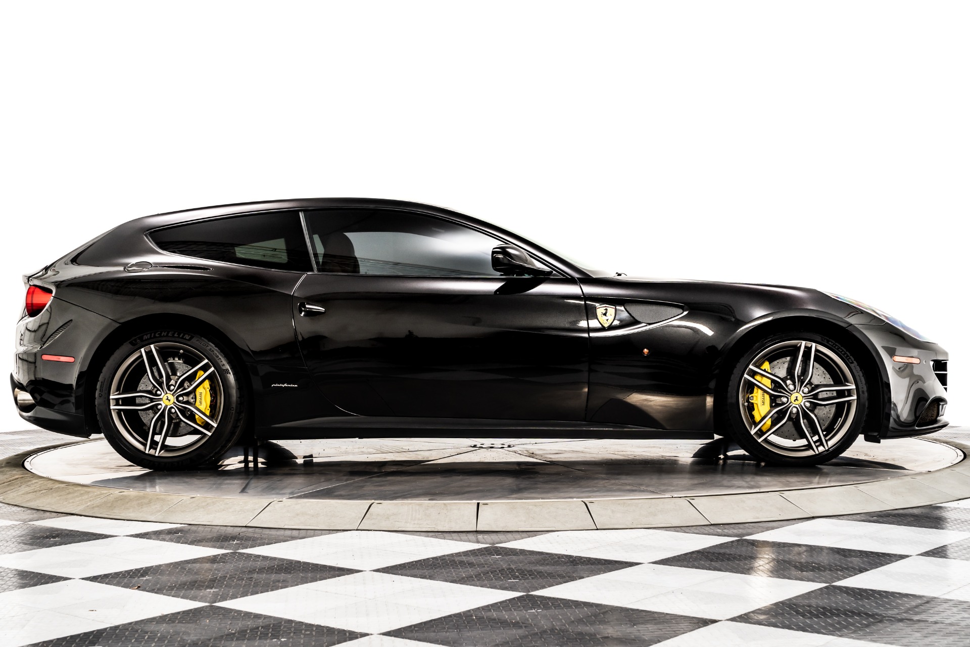 Ferrari Ff Matte Black