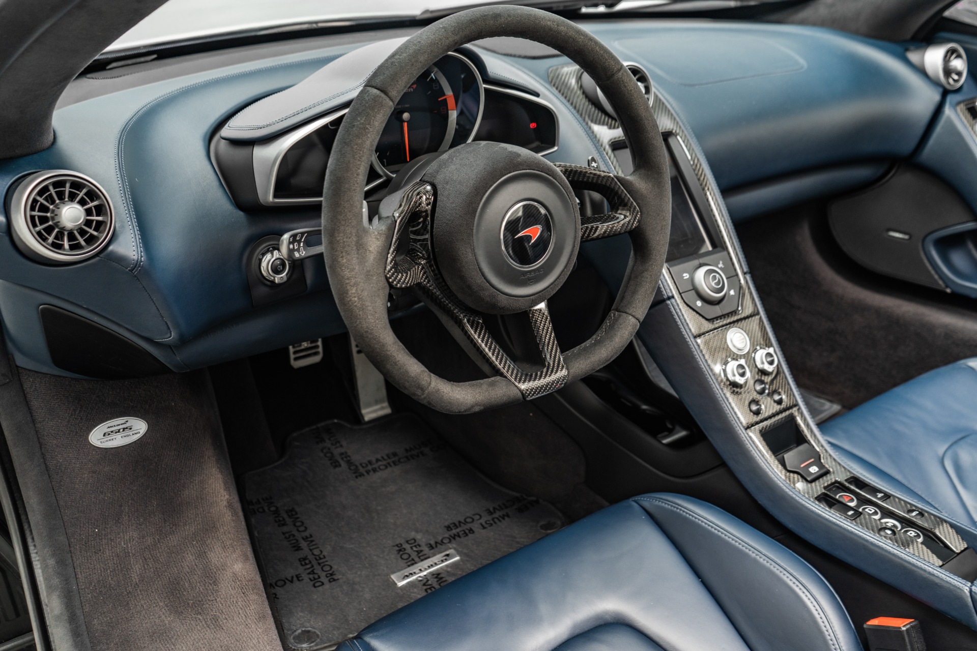 Mclaren 650s Spider Interior
