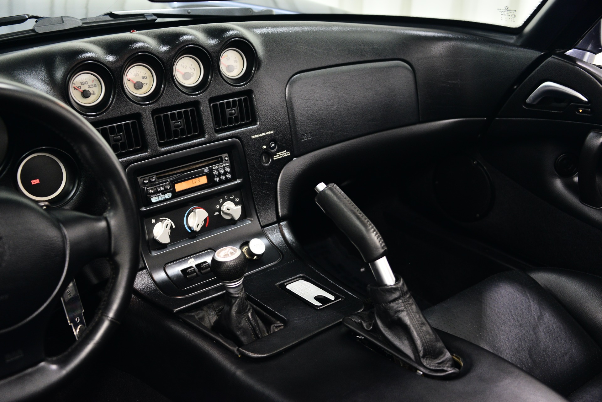 2000 Dodge Viper Gts R Interior