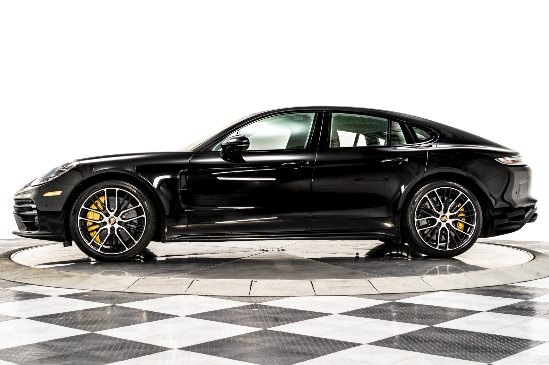 Porsche Panamera Turbo Black Porsche Panamera Turbo S | UK Review