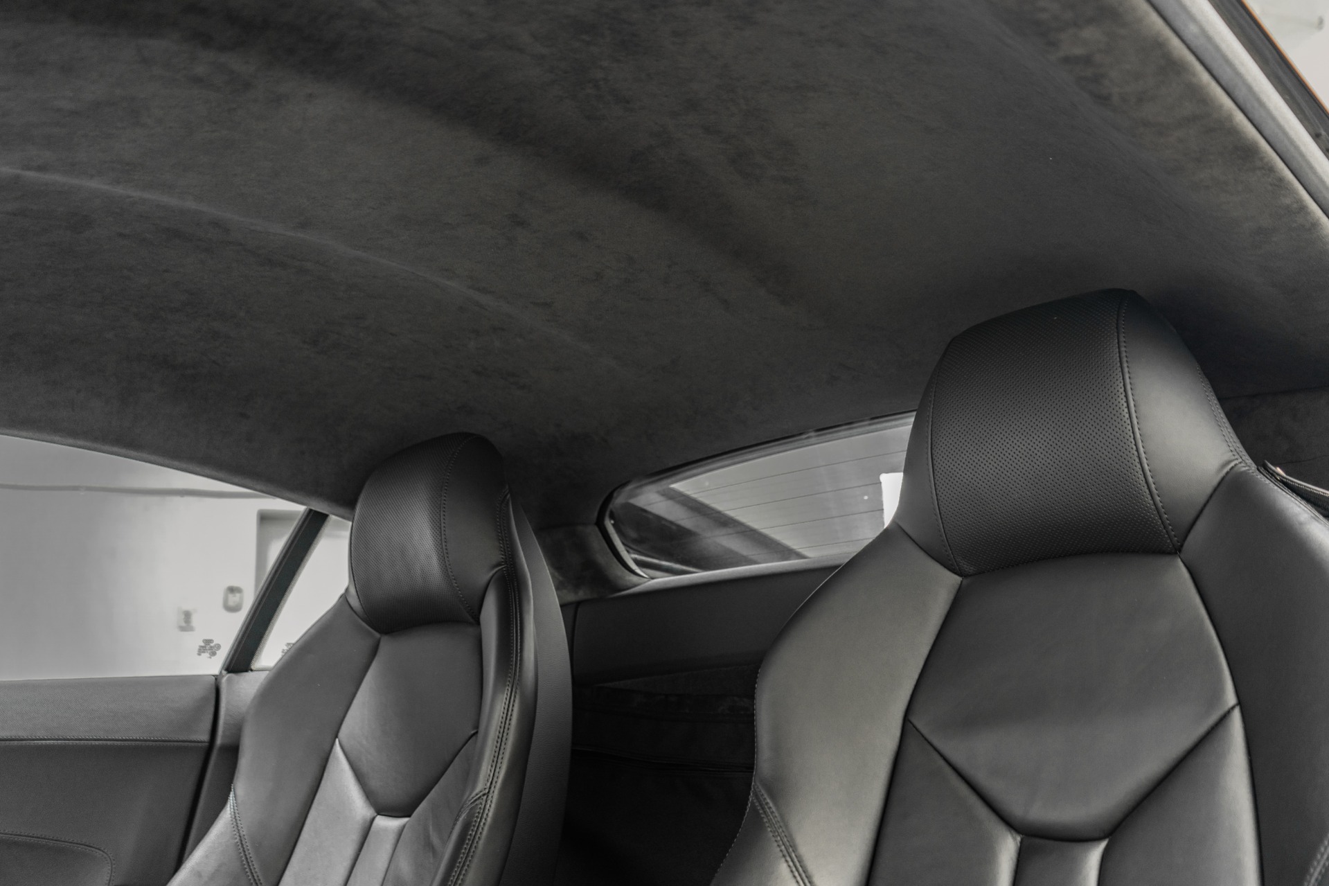 Audi R8 Interior Back Seat