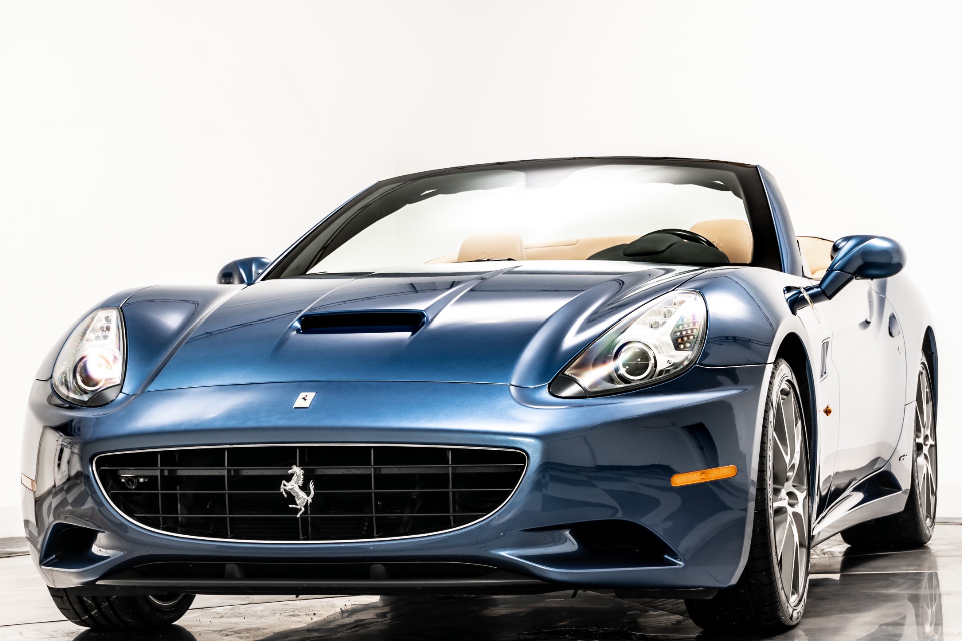 Ferrari California Dark Blue