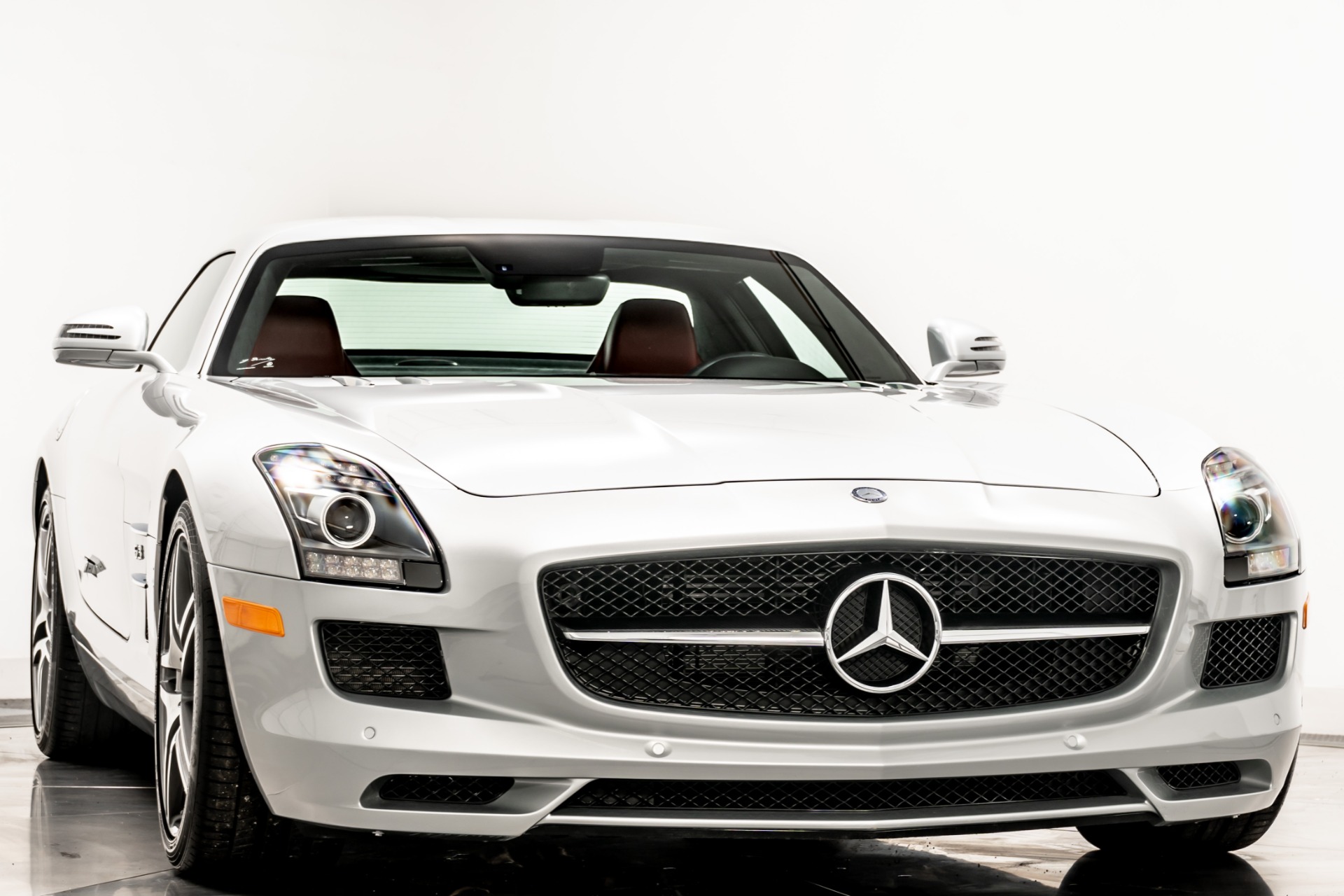 Mercedes Benz Sls Amg White