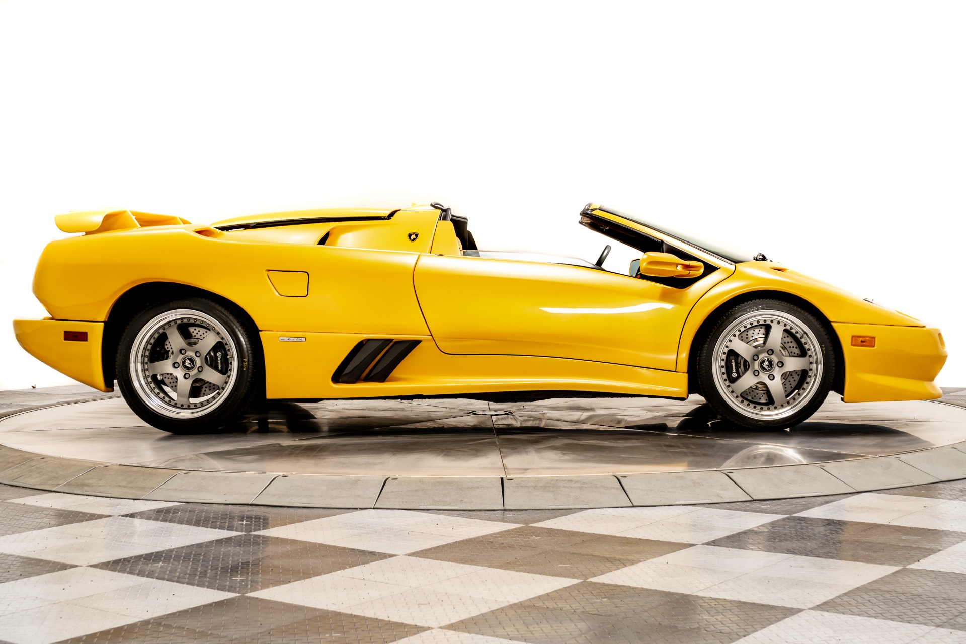 2022 Lamborghini Diablo Vt Roadster