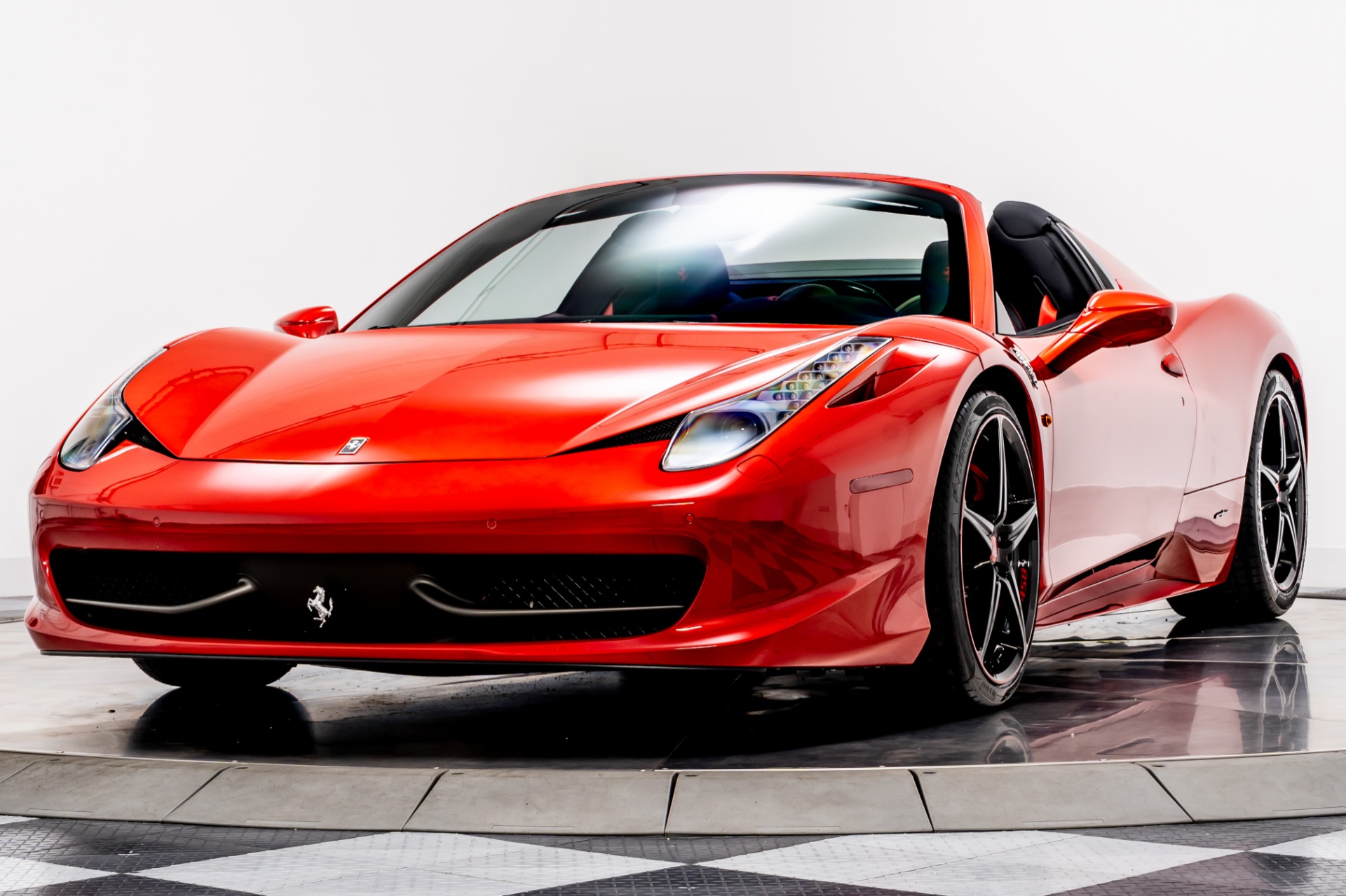 Ferrari 458 Spider Rosso Nero