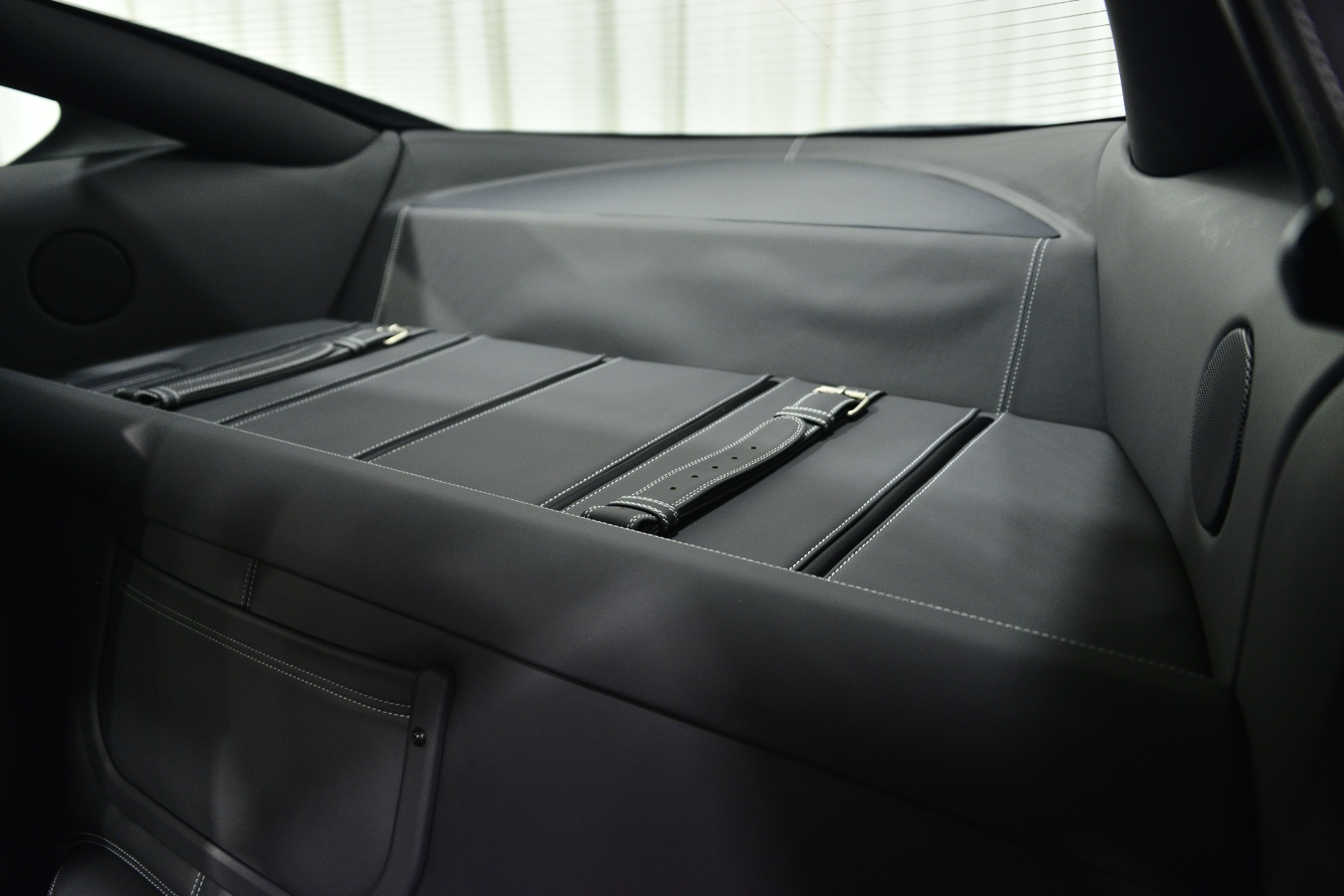 Ferrari 599 Rear Seats