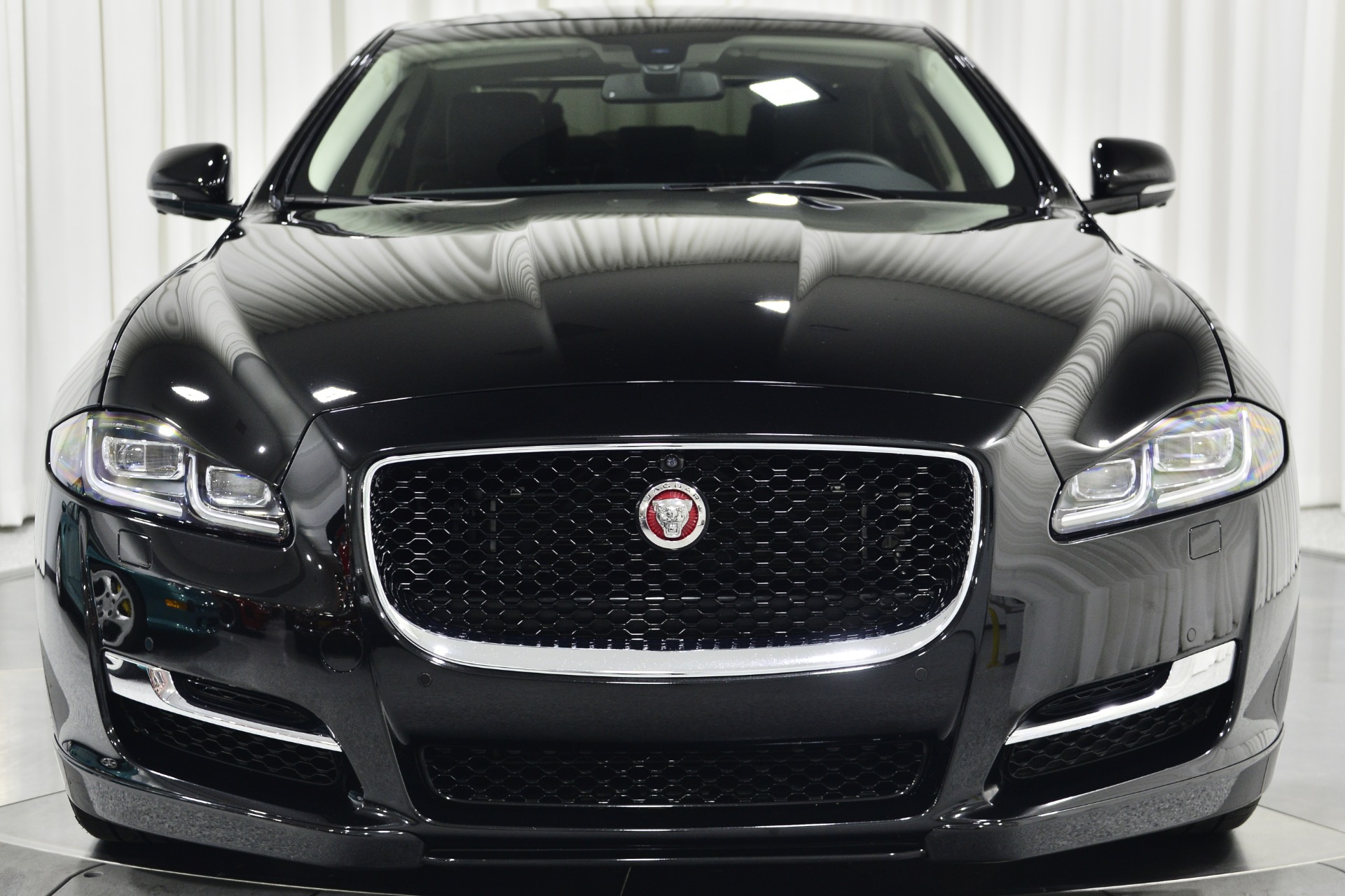 Black Jaguar Xj Front View